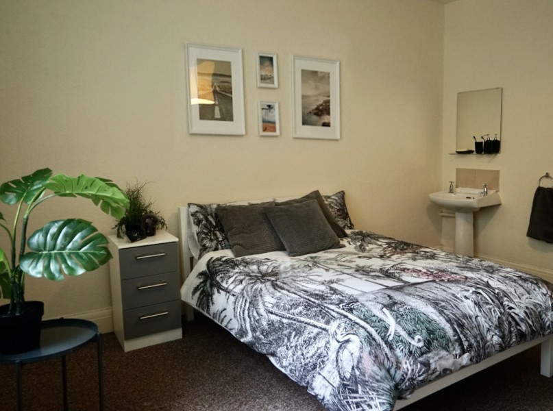 6B a Studio Flat at Carfax Court Flats in Manchester | Njoy Student Living