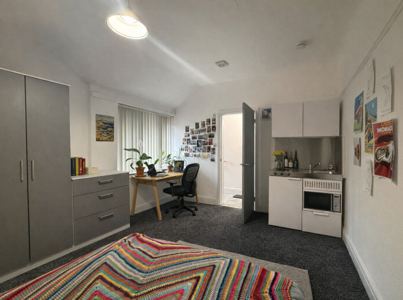 10C a Studio Flat at Carfax Court Flats in Manchester | Njoy Student Living